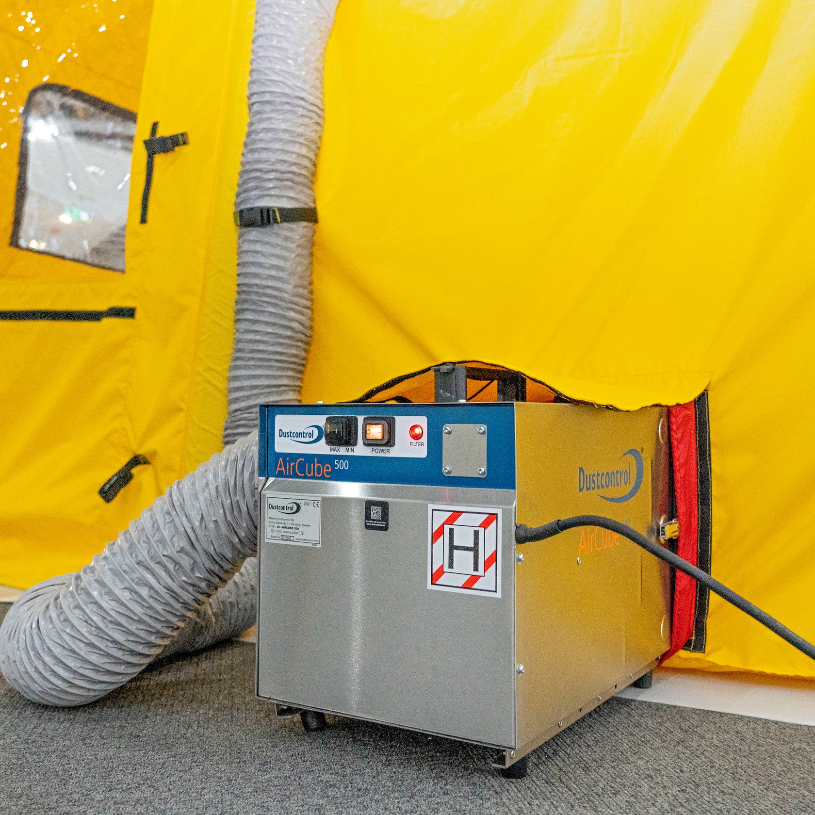 SafeHIVE Dust Containment Workzone. Includes Carry Bag, Manual Pump, 4 ...